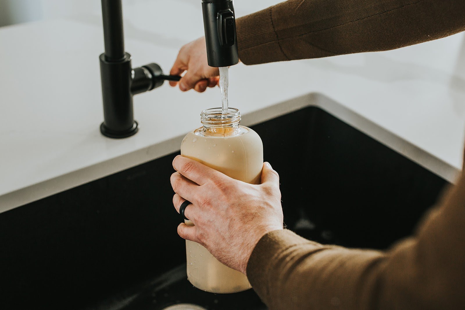Sand 1L – lifewithPandJ bottle